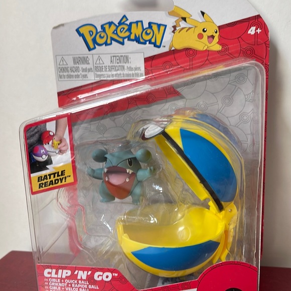 Pokemon | Toys | Pokemon Battle Action Figure Clip N Go Gible And Quick ...